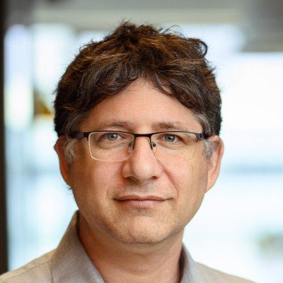 Lior Arzi | StartupHub.ai